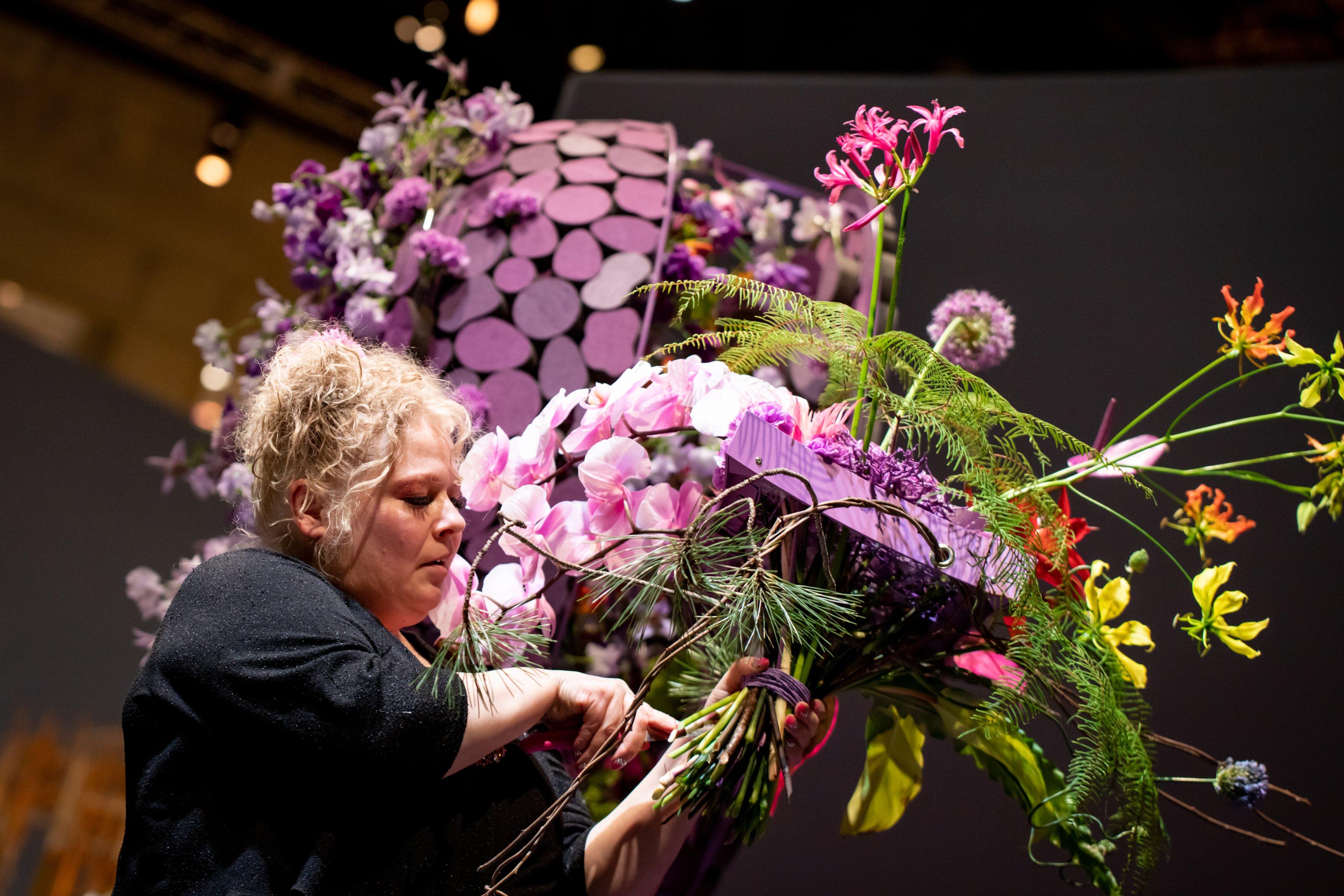 Interflora | Flower Delivery | Order Flowers Online